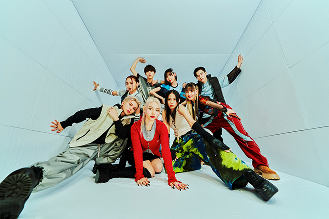 ZILLION デビューシングル『EMO』《HMV限定特典：L判ブロマイド》|ジャパニーズポップス