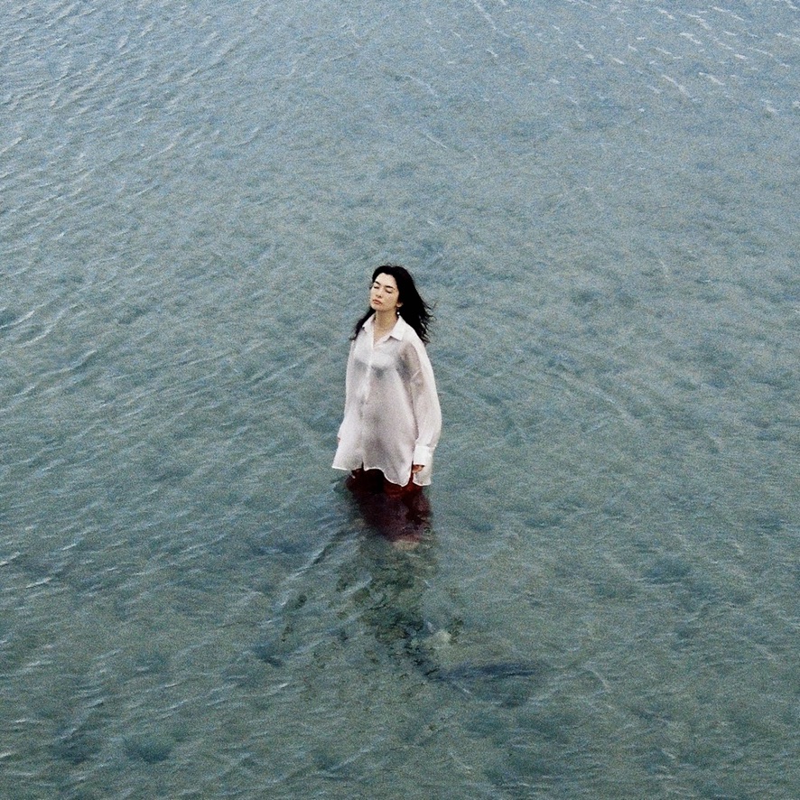 【渋谷】5/15(水)19:30～ Eminata 1st album『Red』発売記念！！インストアライブ＆特典会|中古