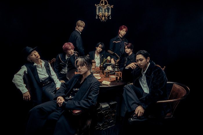 MAZZEL 1st EP『Royal Straight Flush』4月16日発売《先着特典：ICカードステッカー (全16種よりランダム ...