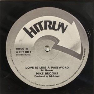【中古:盤質B】 Love Is Like A Password / Feeling Of Reggae : Mike Brooks | HMV&BOOKS online - HITDD9