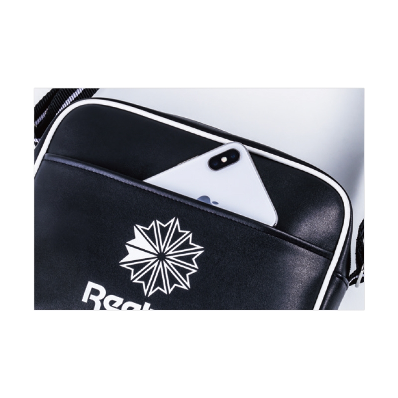 Reebok CLASSIC LIMITED BAG BOOK | HMV&BOOKS online - 9784800281449
